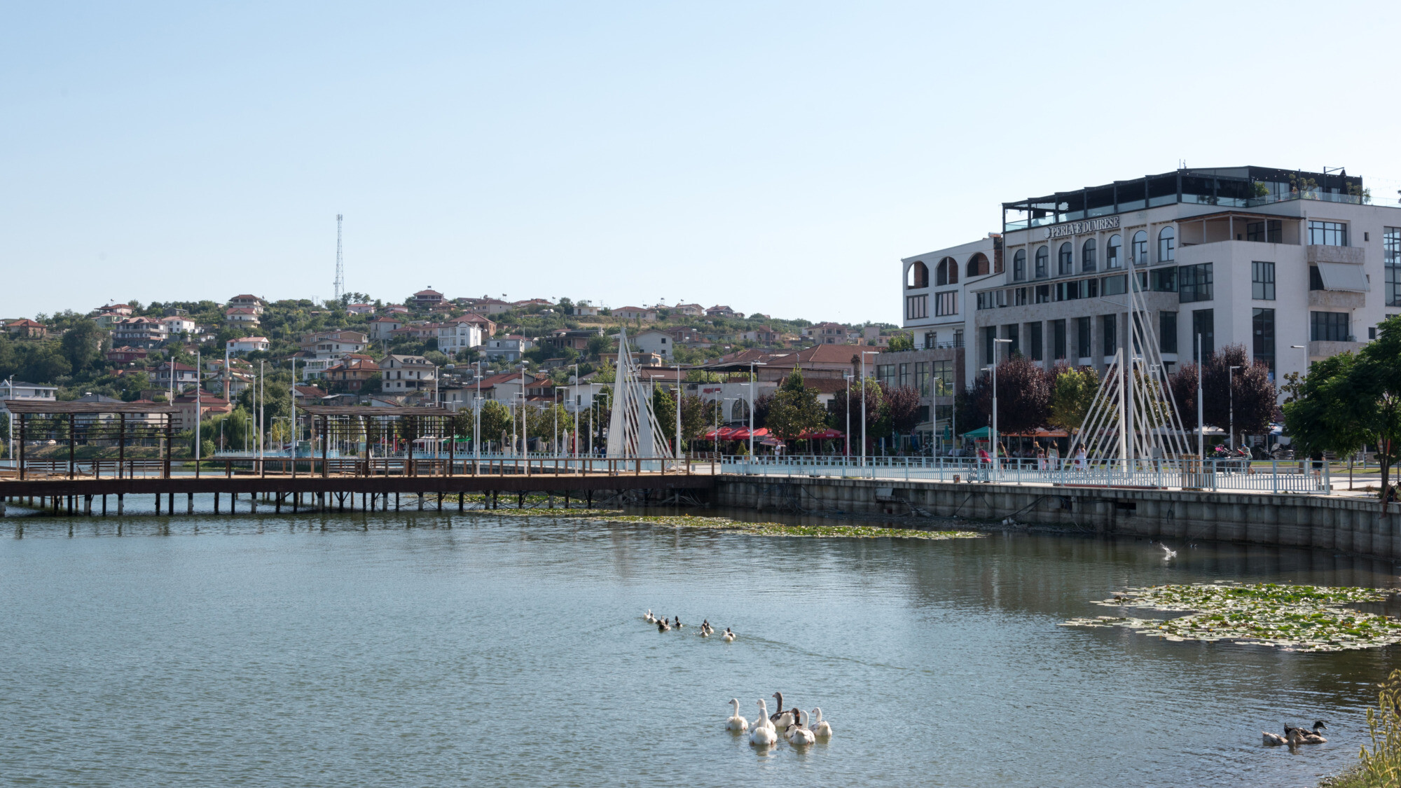 Belsh und die Dumreja: Albaniens Seenlandschaft